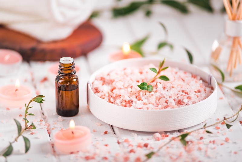 Salt Therapy Benefits: Halotherapy, Himalayan Salt Scrubs and ...