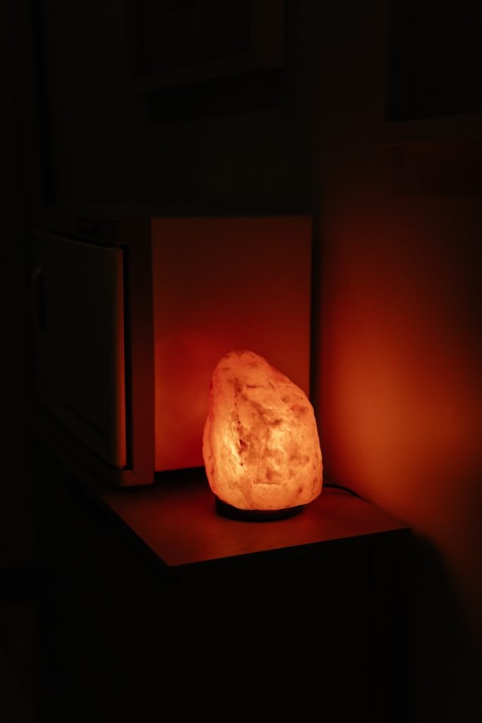 Salt Therapy Benefits: Halotherapy, Himalayan Salt Scrubs and ...